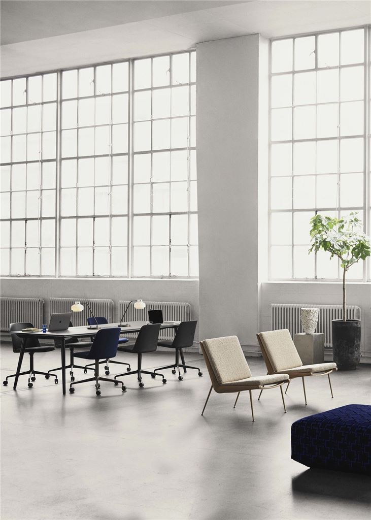 &Tradition Patch HW2 Extendable Table 240x100 cm - Oiled Oak w. Beige ...