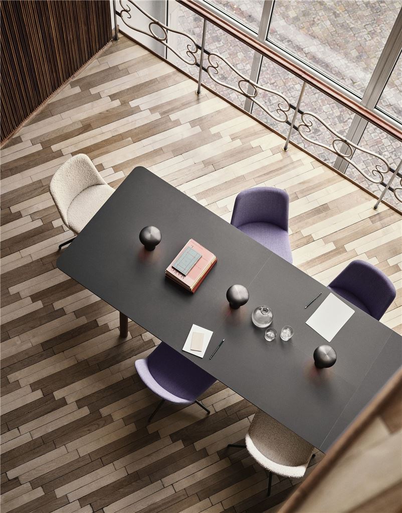 &Tradition Patch HW2 Extendable Table 240x100 cm - Oiled Oak w. Beige ...