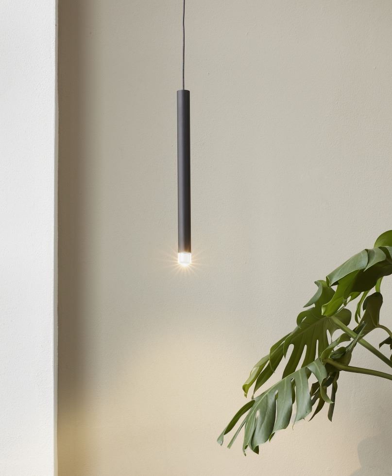 LOOM Design Valkyrie 37 Pendel L: 37 cm - Brass