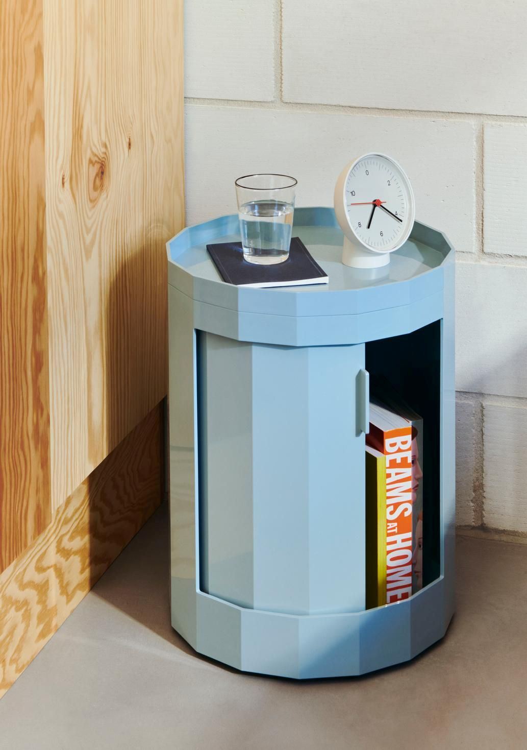 HAY Facet Skab Lav Inkl. Ben og Hjul H: 49 cm - Eggshell