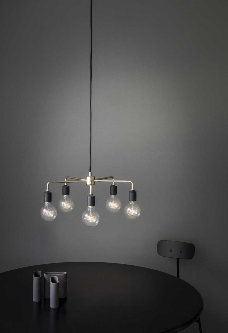 Audo Copenhagen Leonard Chandelier Ø: 46 cm - Brass
